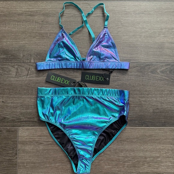 Dolls Kill | Intimates & Sleepwear | Dolls Kill Metallic Bra And Bottom ...